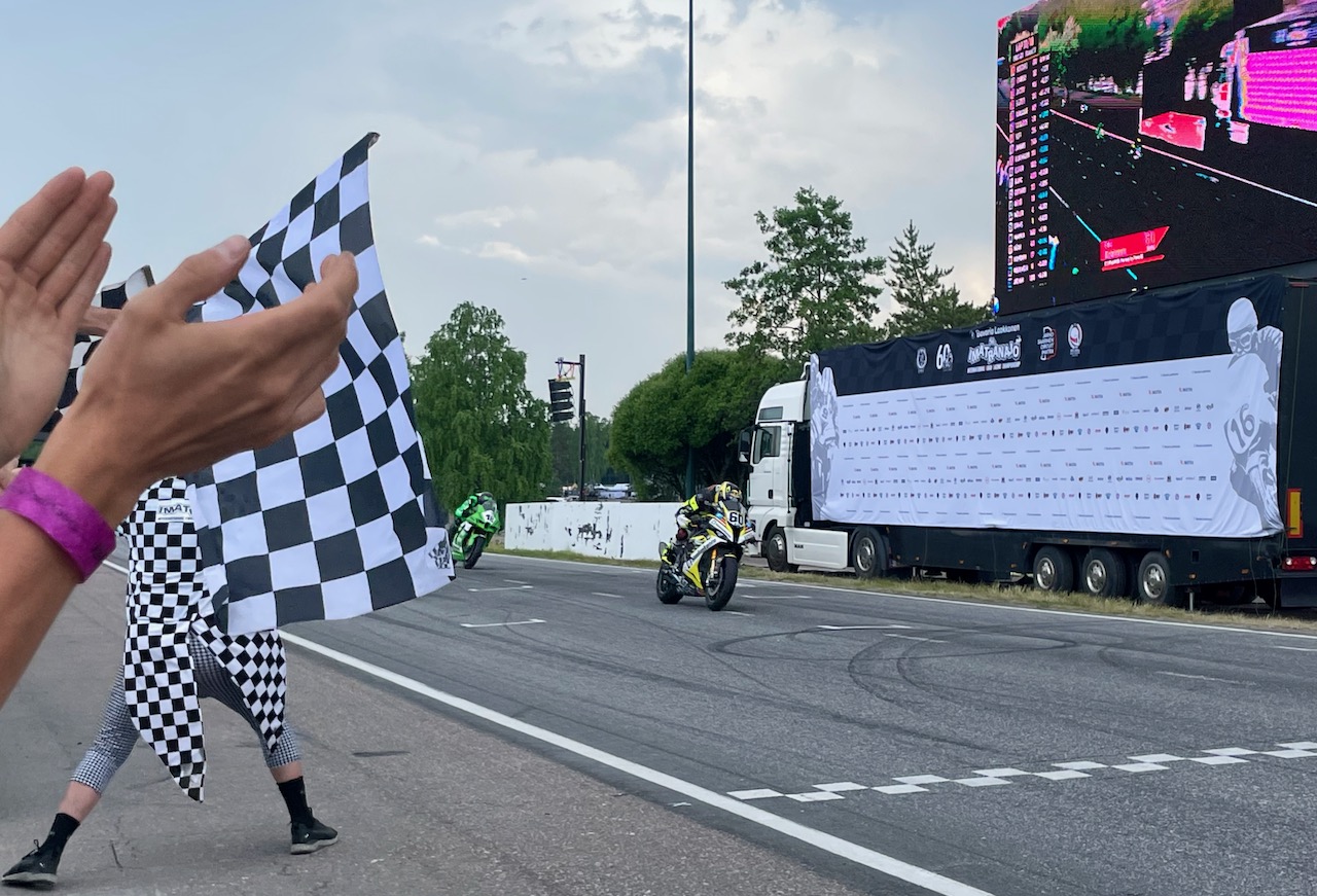 IRRC-kalenteri 2023 – Bike