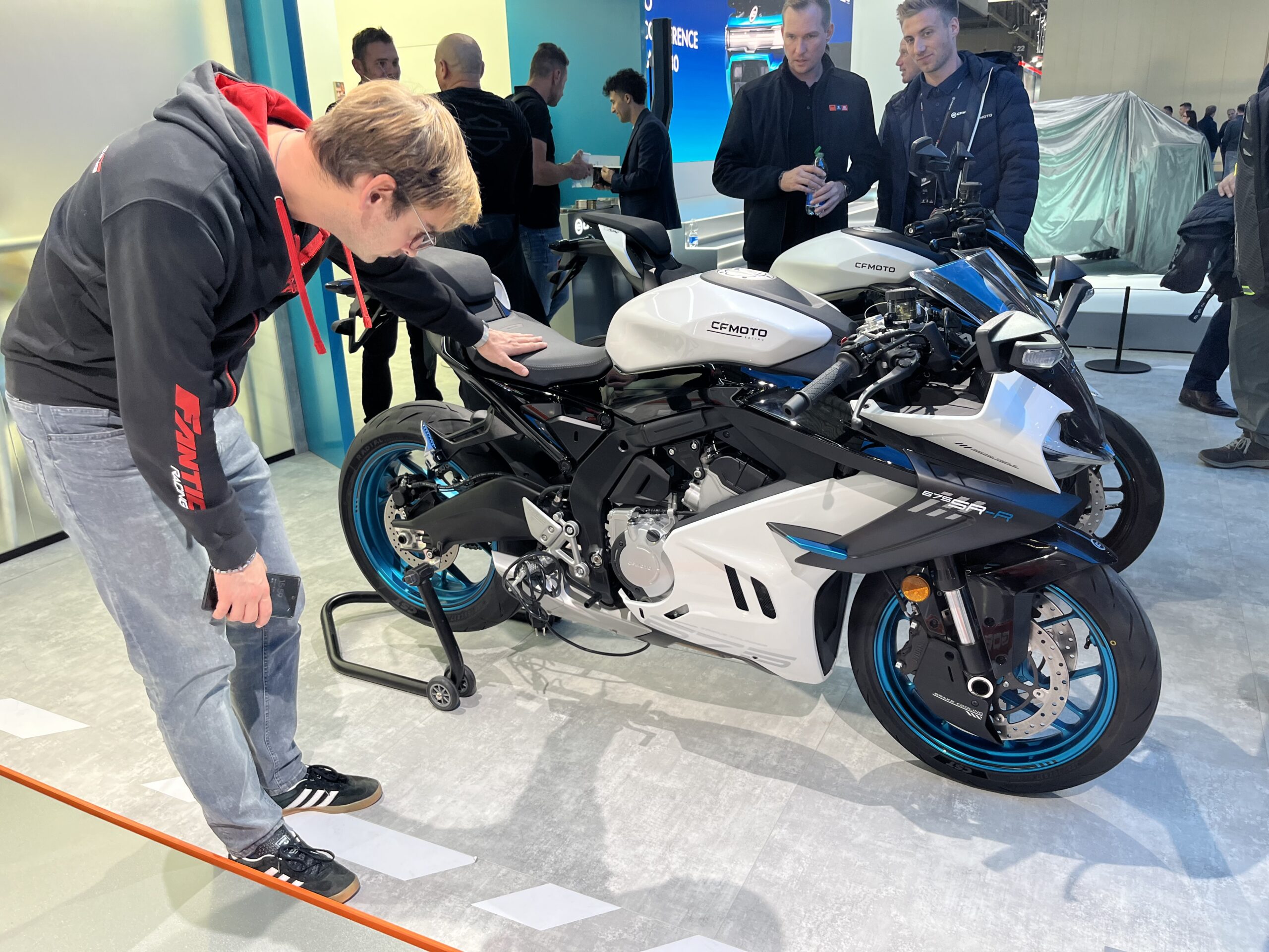 CFMOTO 675 SR-R ja NK – Bike